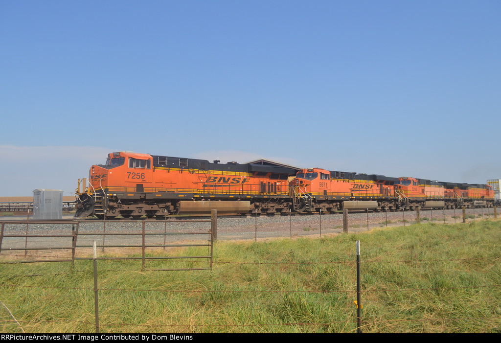 BNSF 7256